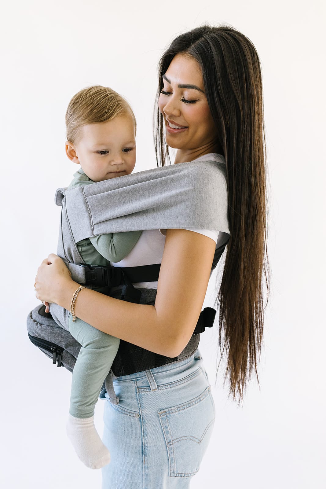 The Snug Attachment – Tushbaby