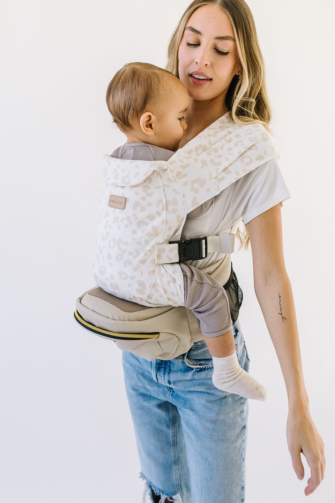 The Snug Attachment | Baby Sling | Tushbaby