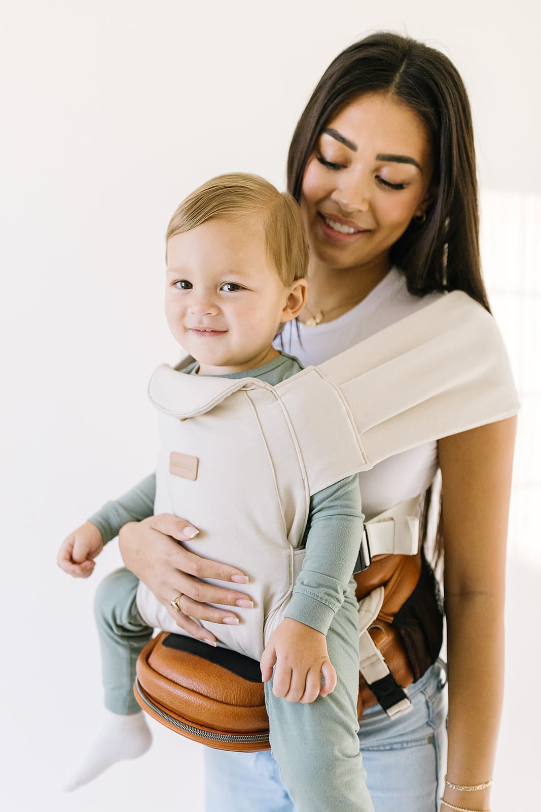 The Snug Attachment – Tushbaby