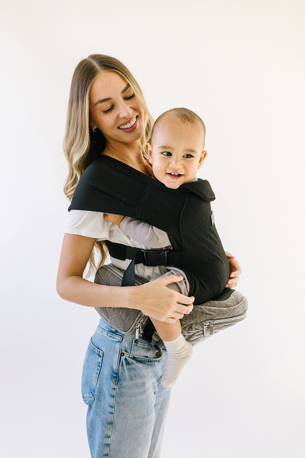 The Snug Attachment | Baby Sling | Tushbaby